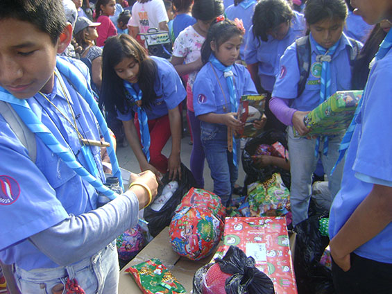 Navidad en San Juan de Lurigancho 20 - Scouts del Perú